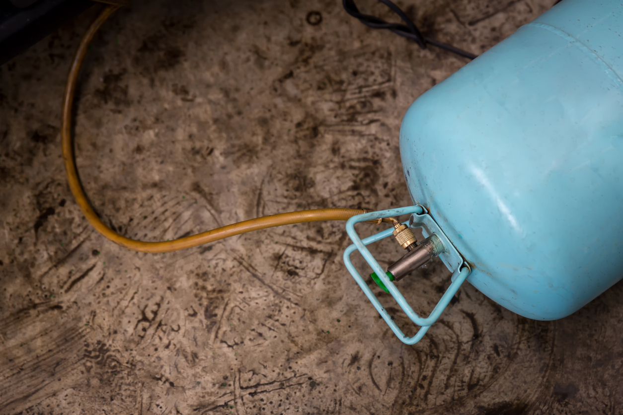 AC Refrigerant Leaks: Signs, Causes, and Solutions | Rod Miller HVAC ...